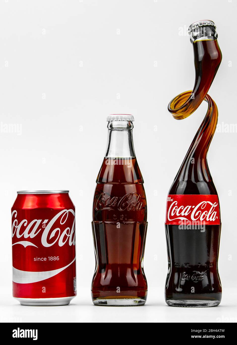 Lattine Di Riciclaggio Coca Cola Immagini e Fotos Stock - Alamy