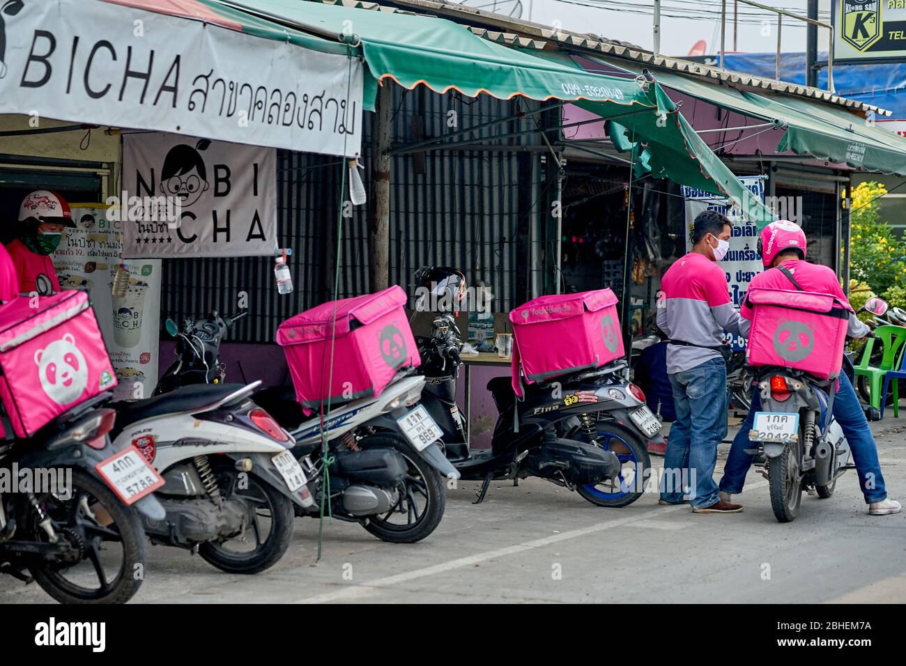 Corrieri espressi immagini e fotografie stock ad alta risoluzione - Alamy