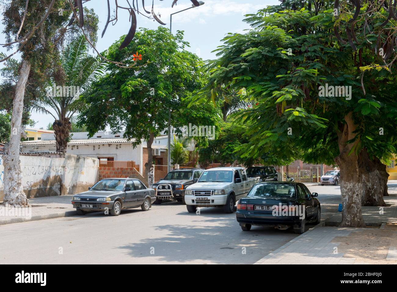 Via angolana immagini e fotografie stock ad alta risoluzione - Alamy