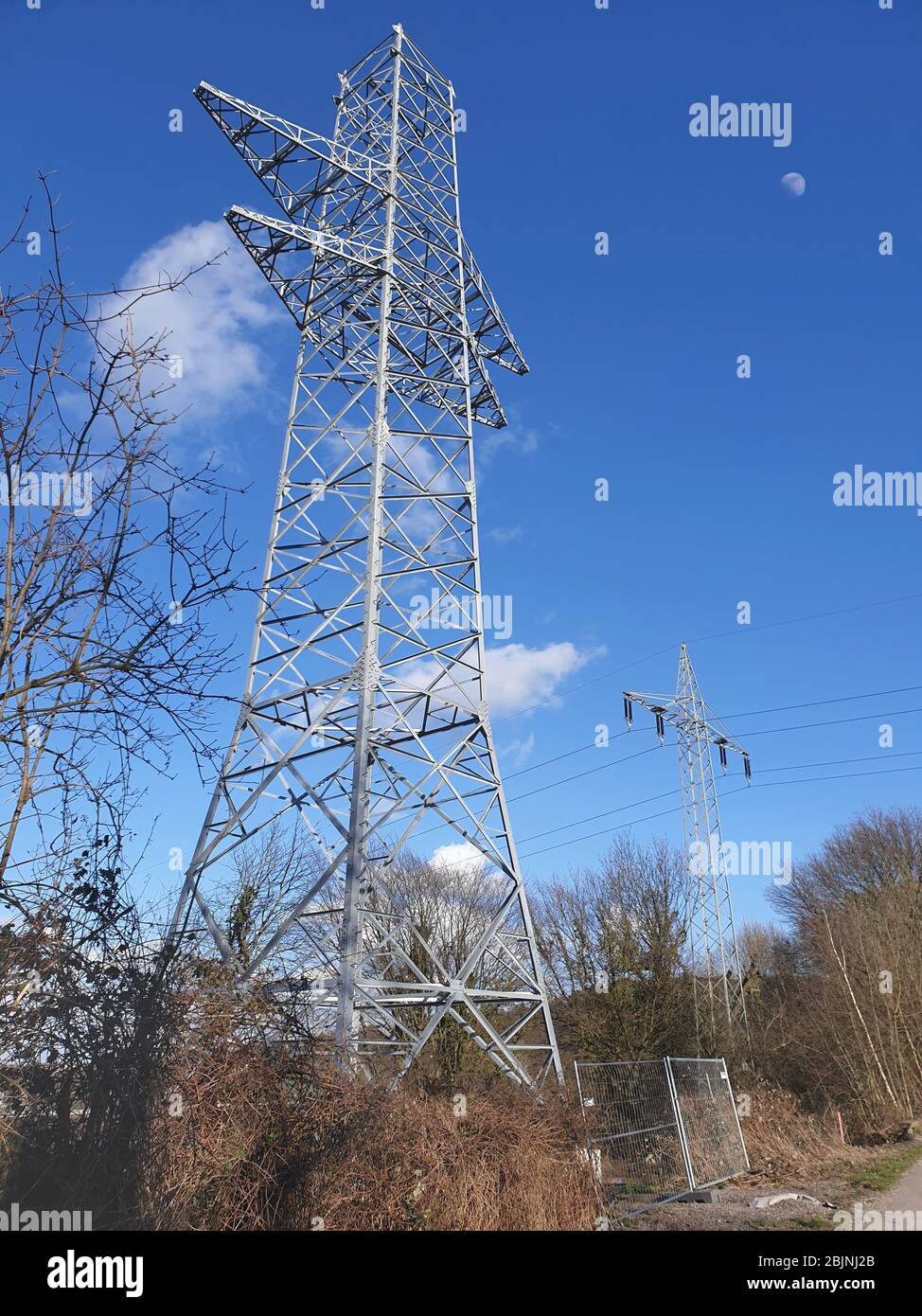 Power pylons immagini e fotografie stock ad alta risoluzione - Alamy