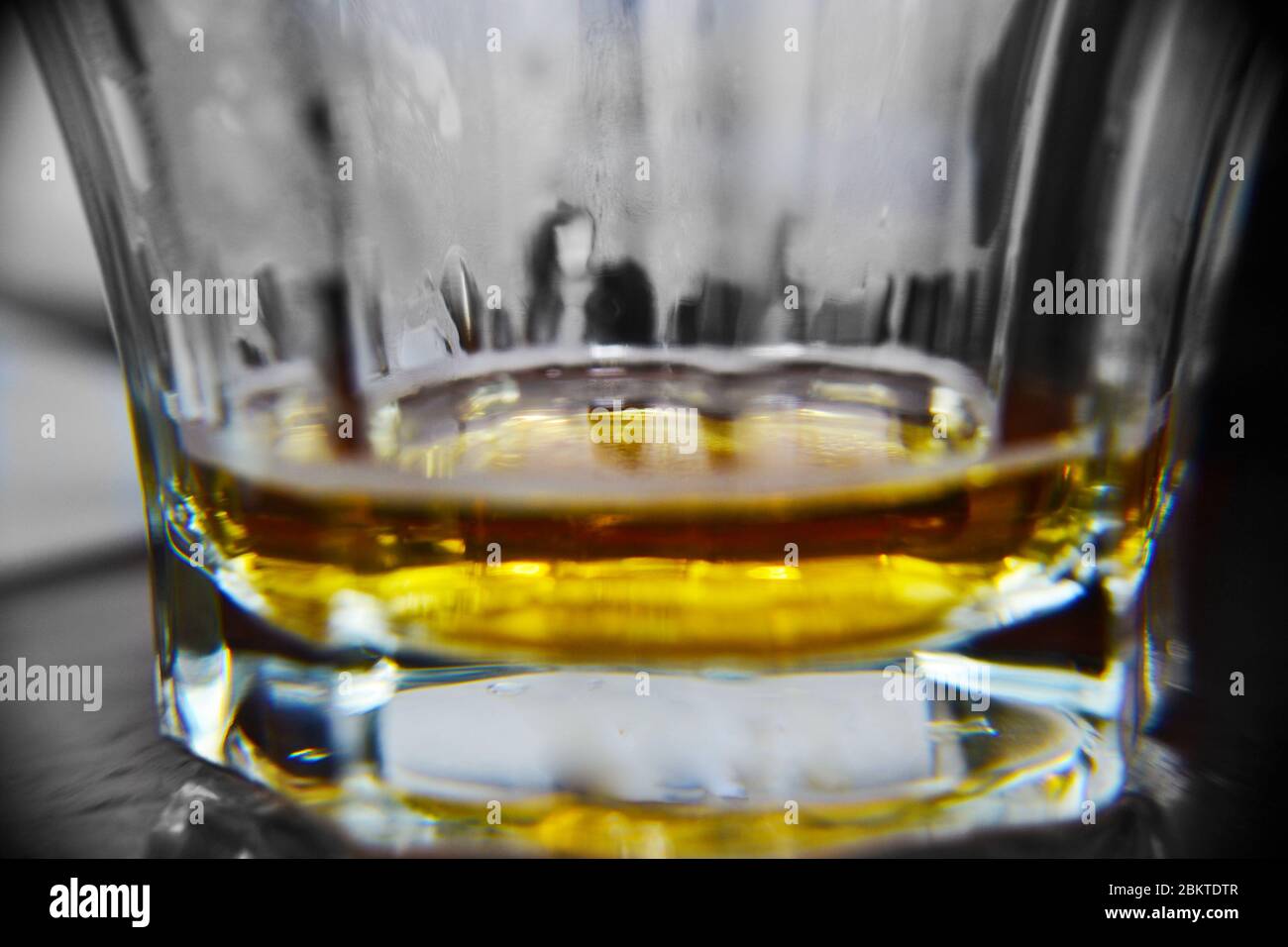 Alchoholic drink immagini e fotografie stock ad alta risoluzione - Alamy