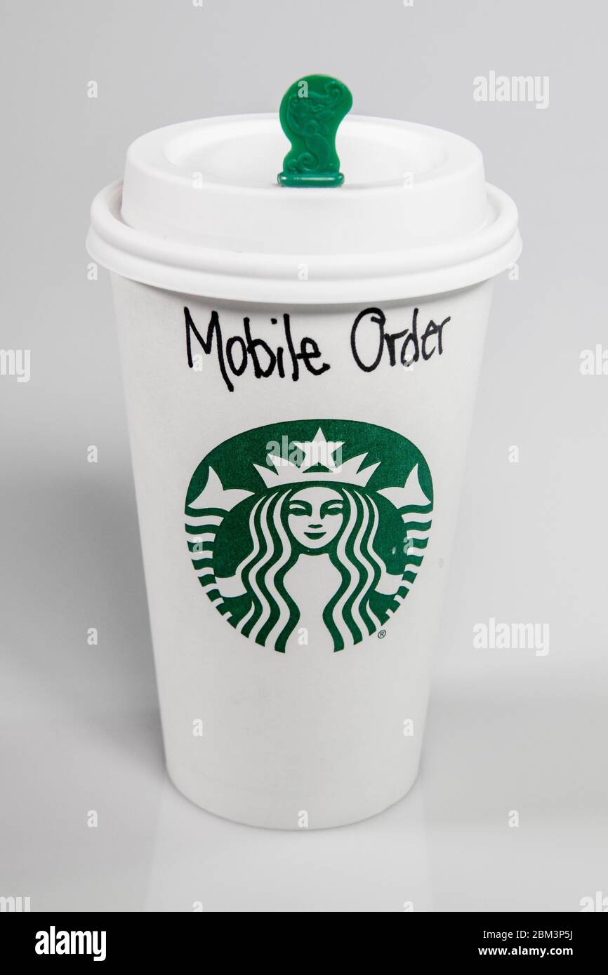 Starbucks logo cut out immagini e fotografie stock ad alta risoluzione ...
