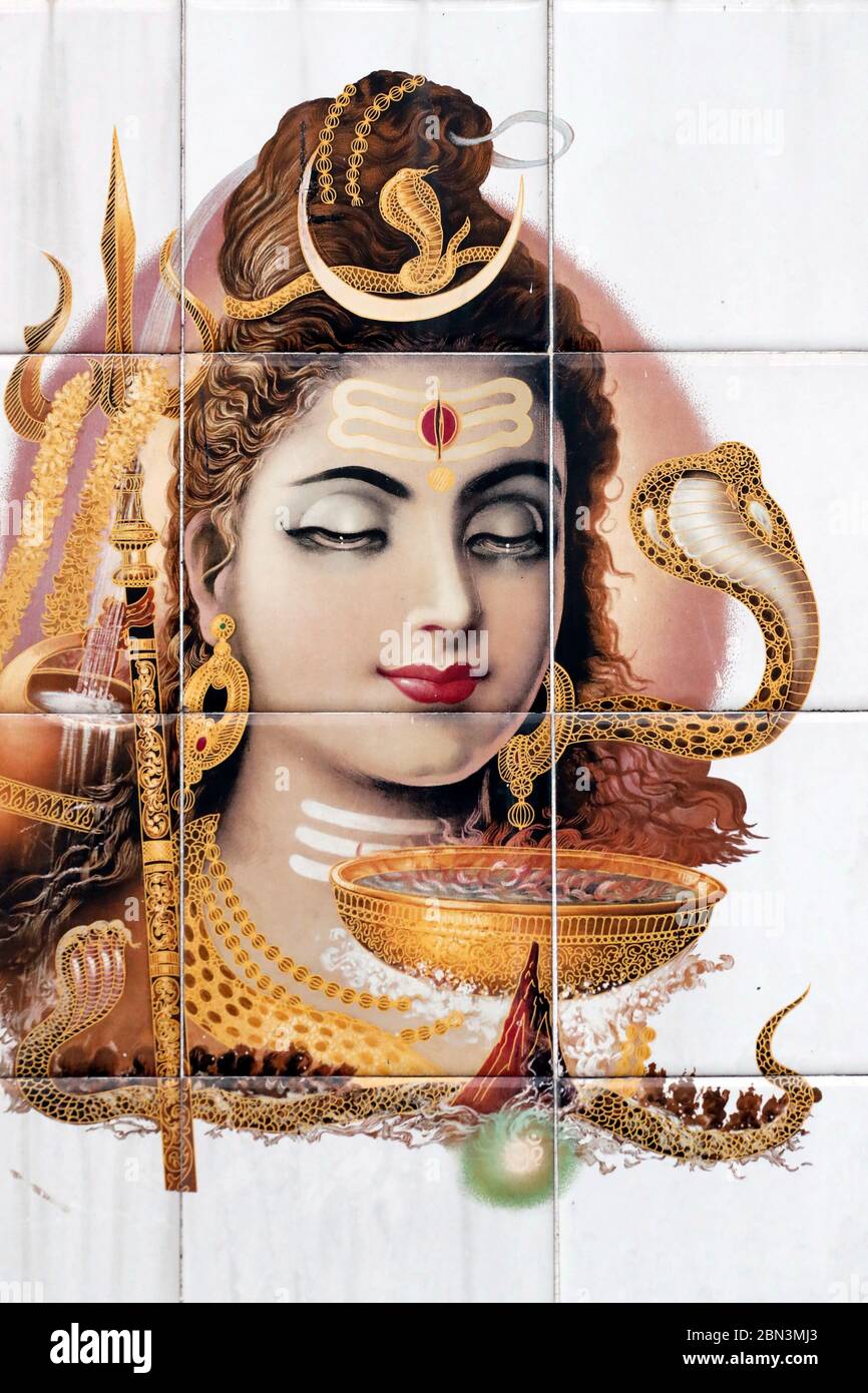Tempio indù di Sri Mahamariamman. Shiva è una delle principali divinità ...
