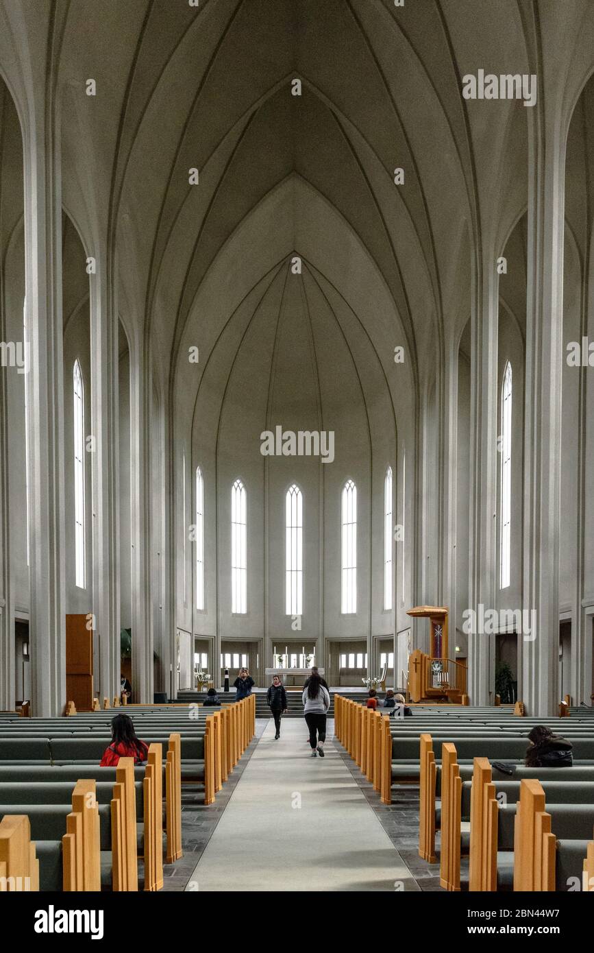 Chiesa navata centrale immagini e fotografie stock ad alta risoluzione ...