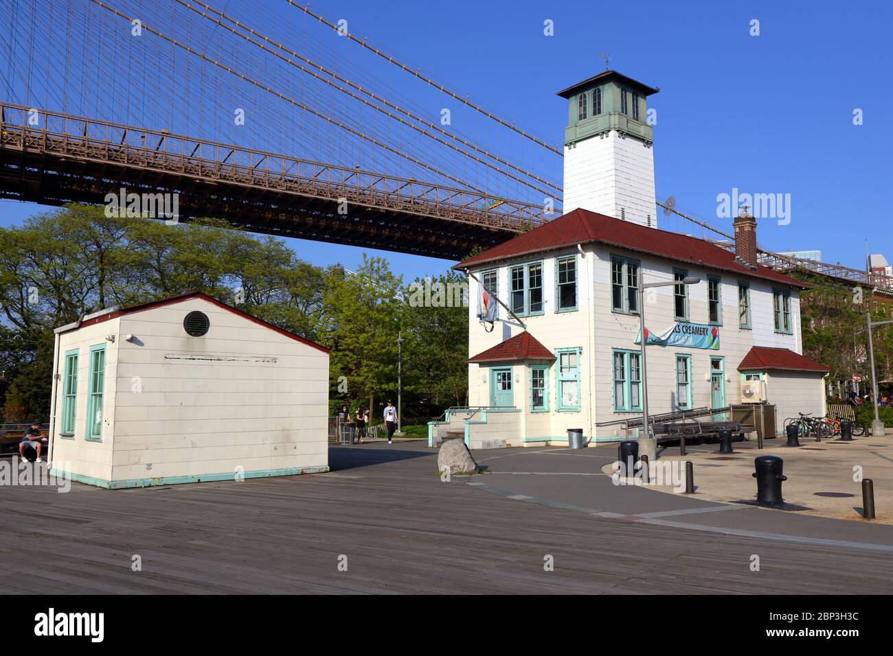Fulton ferry fireboat house immagini e fotografie stock ad alta ...