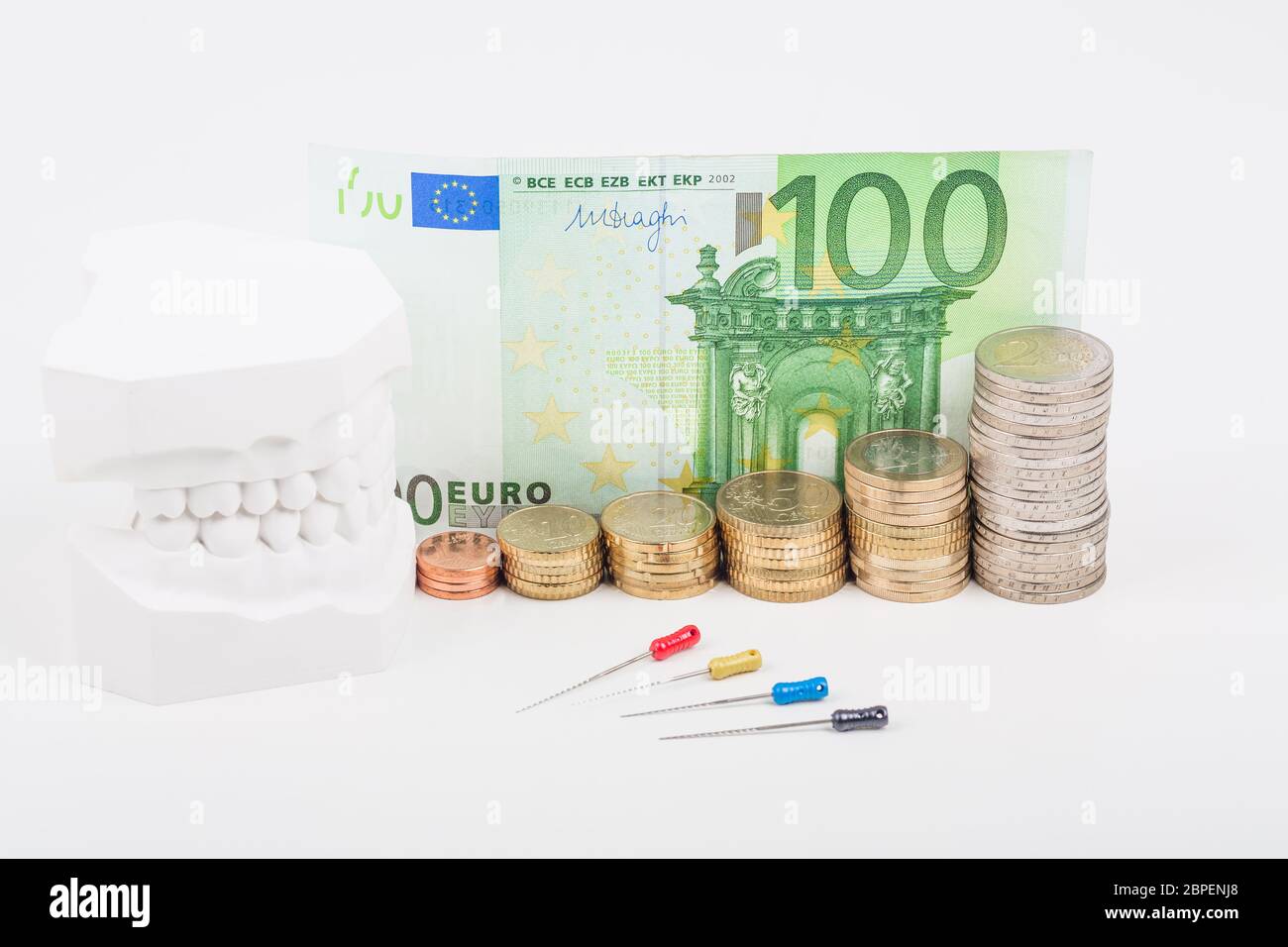 Igel leistungen immagini e fotografie stock ad alta risoluzione - Alamy