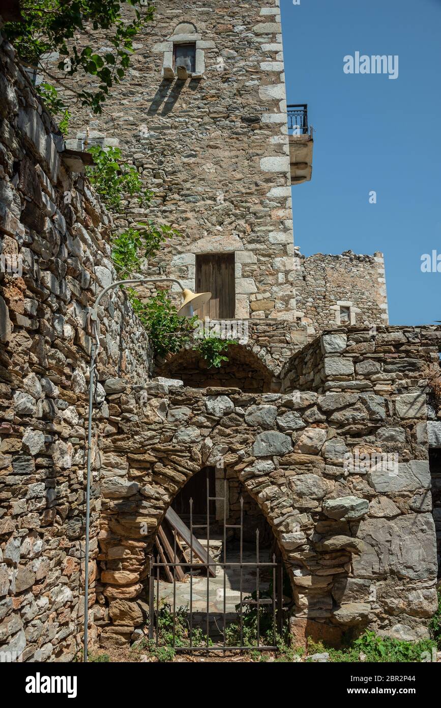 Vatheia, un villaggio sulla penisola di mani, in Grecia. Una delle ...