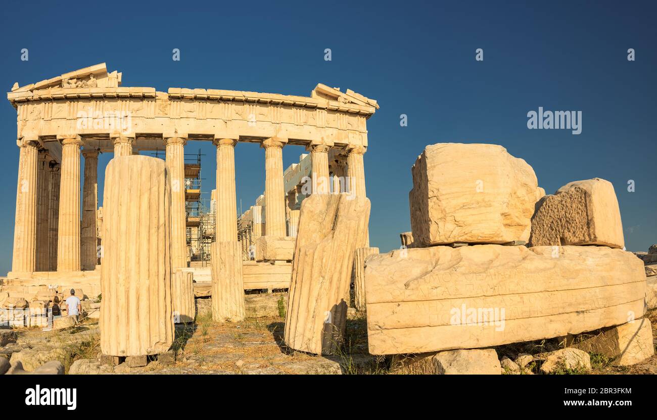 Partenone ricostruito immagini e fotografie stock ad alta risoluzione ...