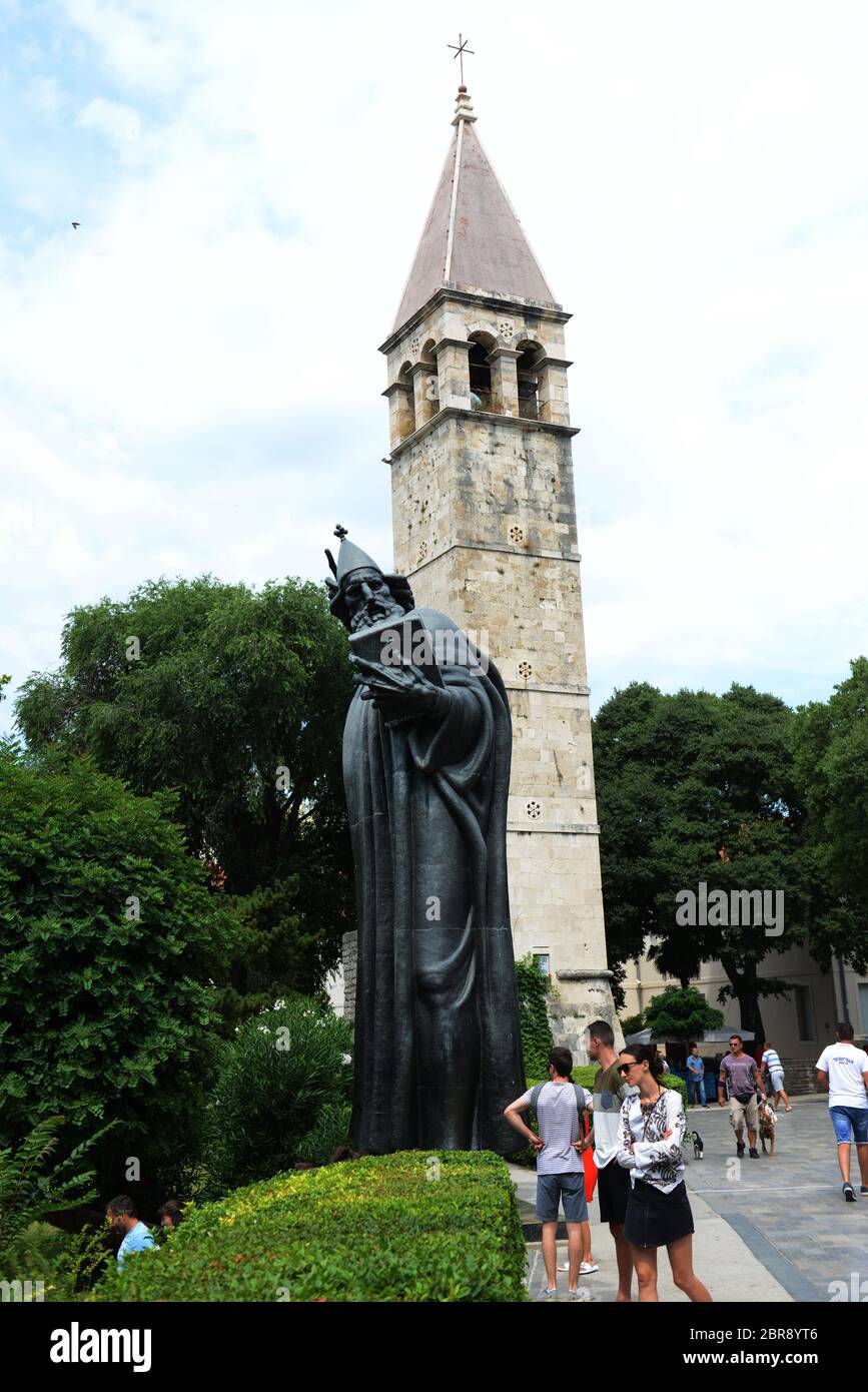 Statua di gregorio di nin immagini e fotografie stock ad alta ...