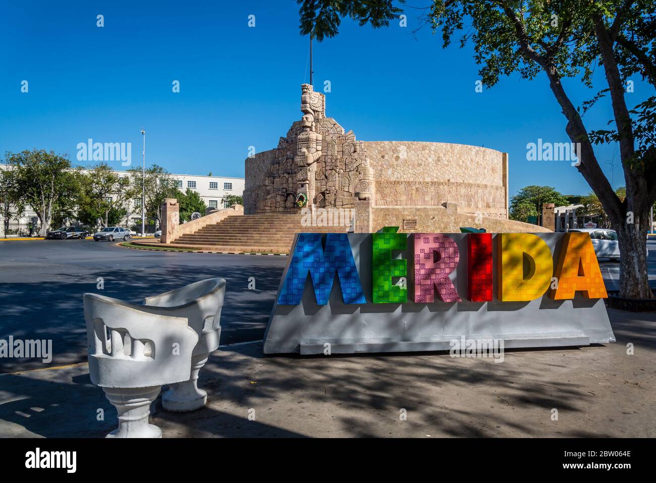 Monumento alla Patria - un monumento iconico scolpito da Rómulo Rozo al ...