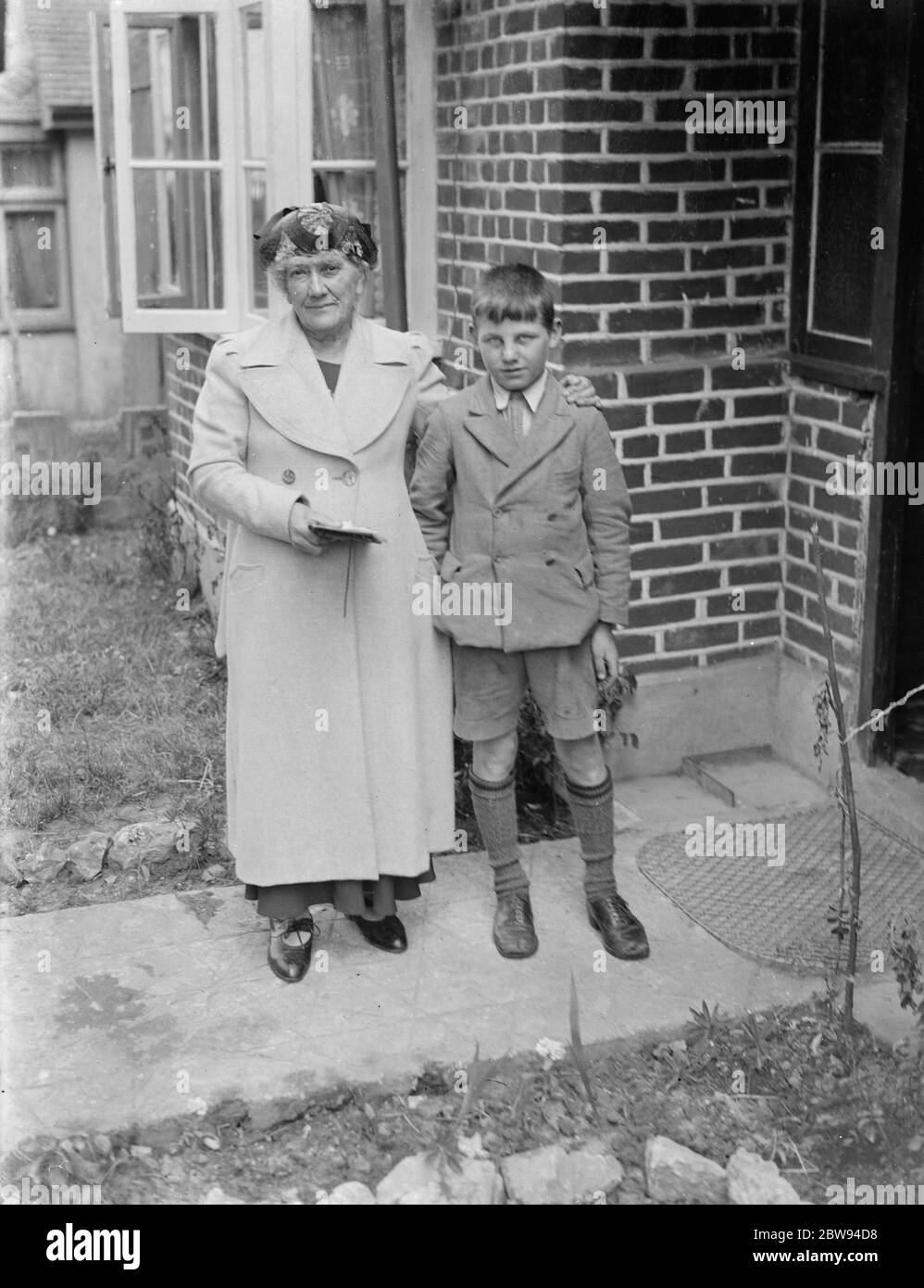 Mother hubbard immagini e fotografie stock ad alta risoluzione - Alamy