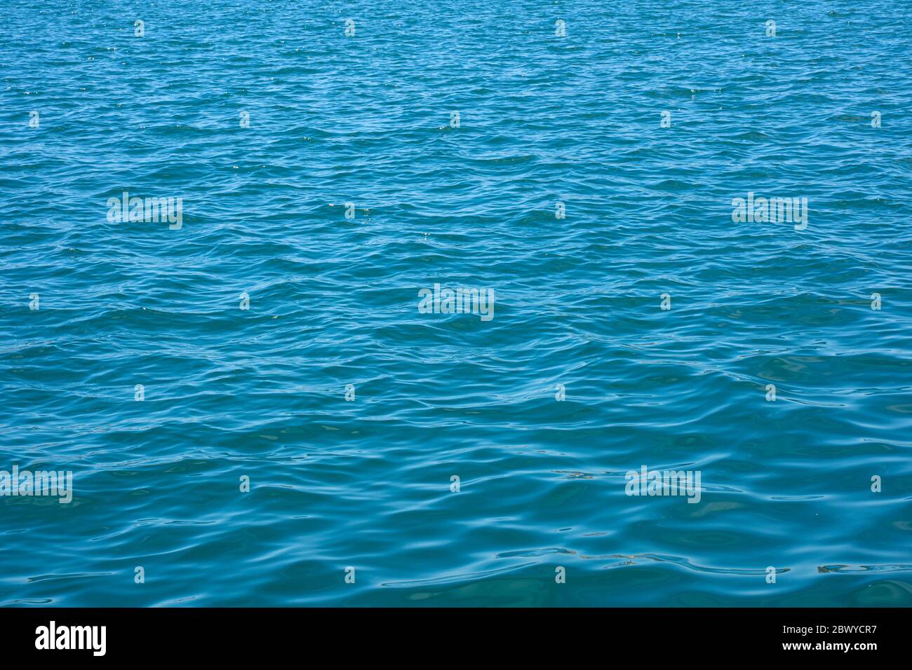 Blue ocean water texture background immagini e fotografie stock ad alta ...