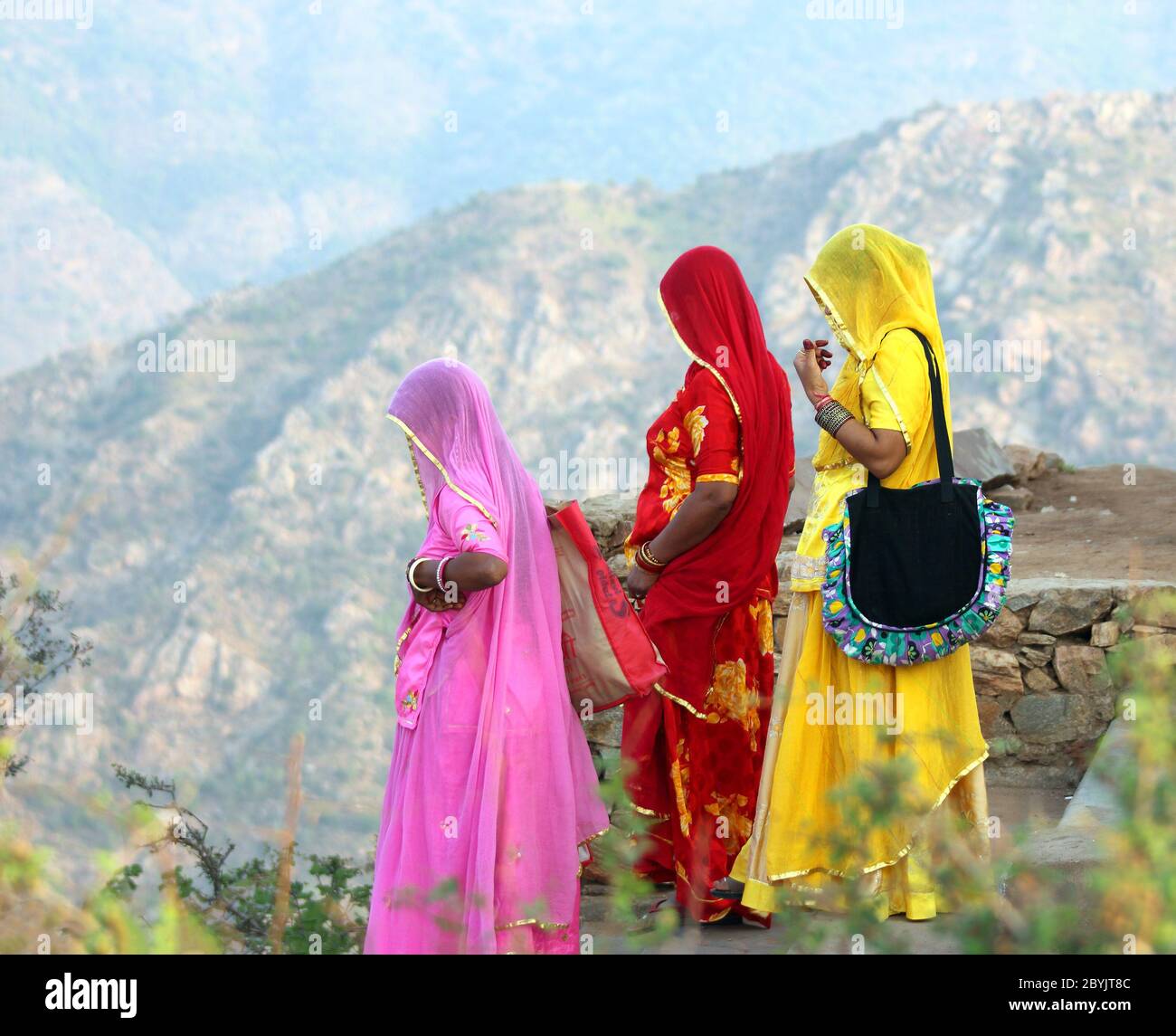 Belle donne indiane immagini e fotografie stock ad alta risoluzione - Alamy