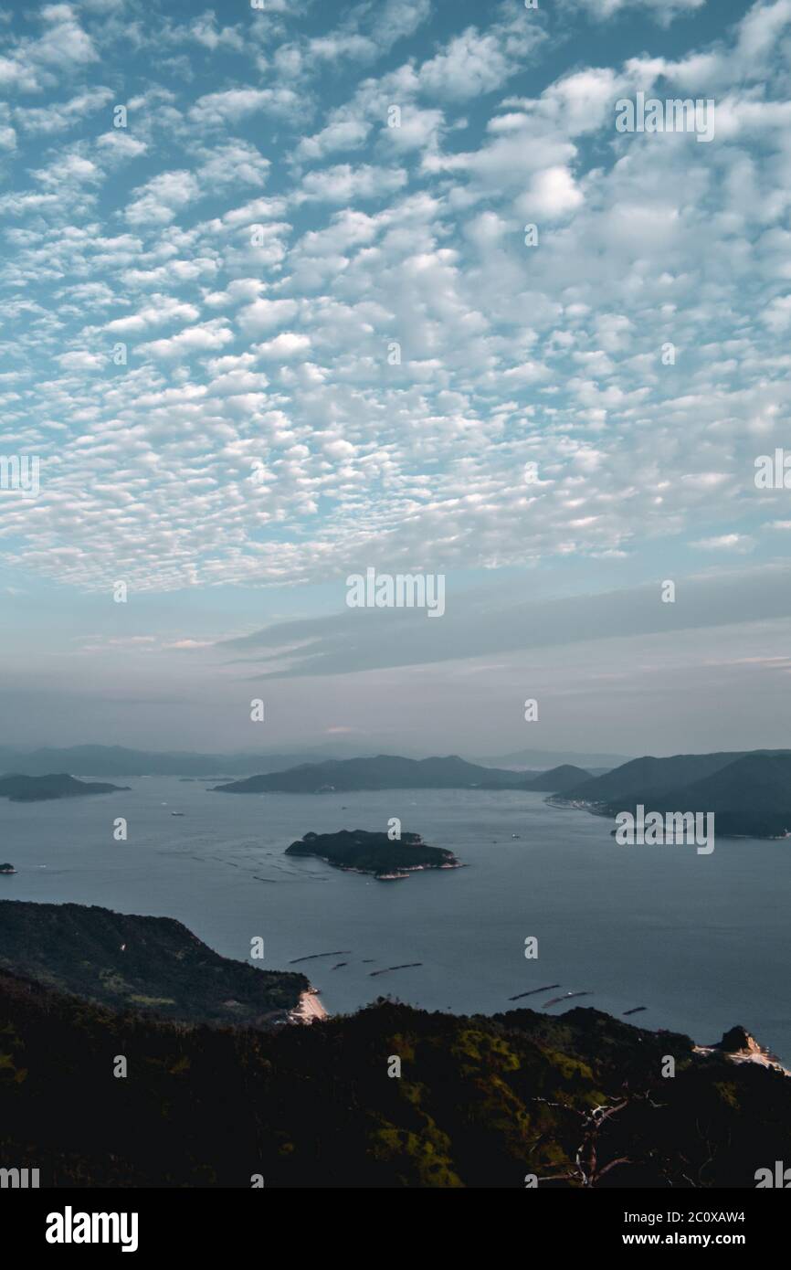 Miyajima ropeway mount misen japan immagini e fotografie stock ad alta ...