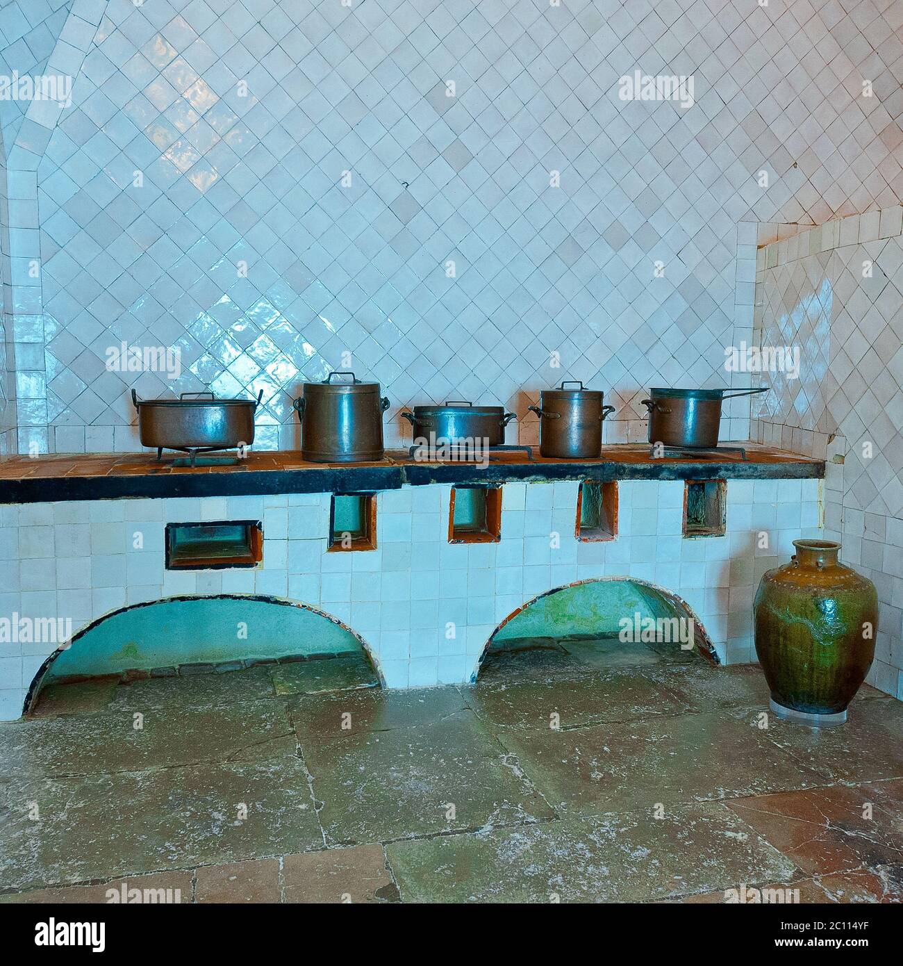 La vecchia cucina immagini e fotografie stock ad alta risoluzione - Alamy