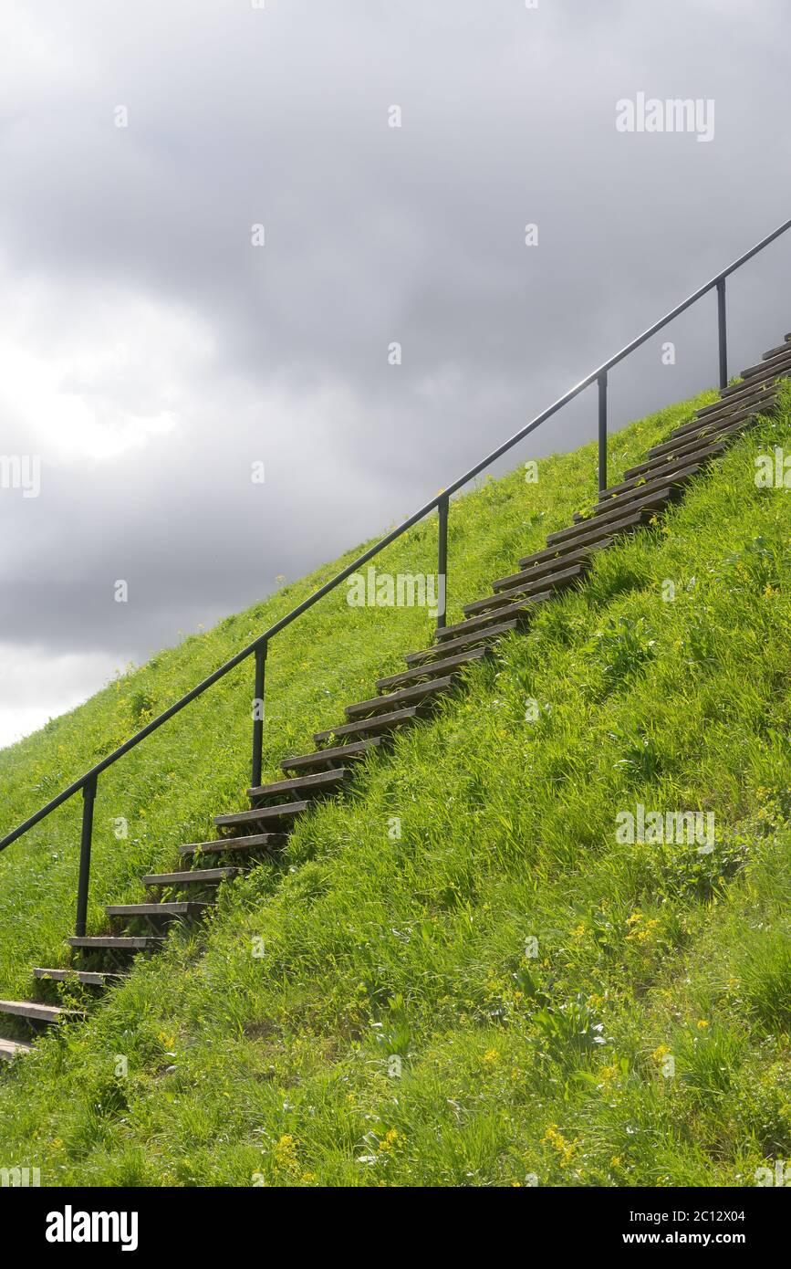 Vecchie scale in legno immagini e fotografie stock ad alta risoluzione ...