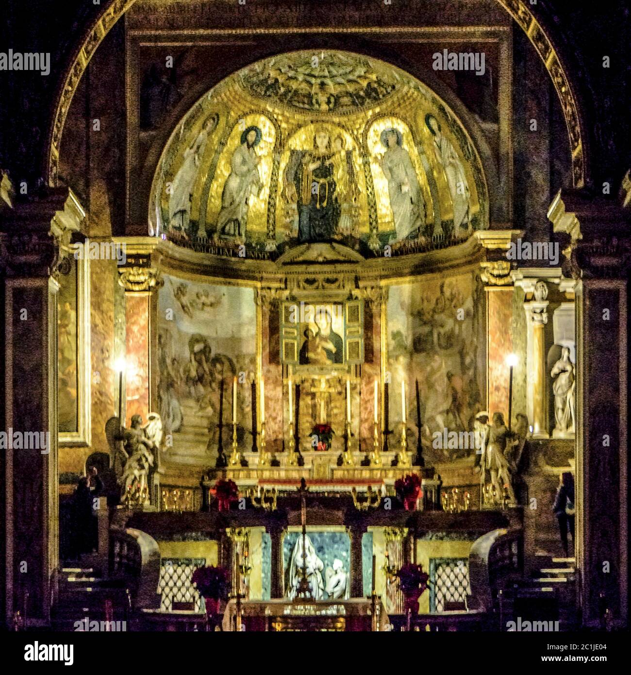 Chiesa di santa francesco romana immagini e fotografie stock ad alta risoluzione - Alamy