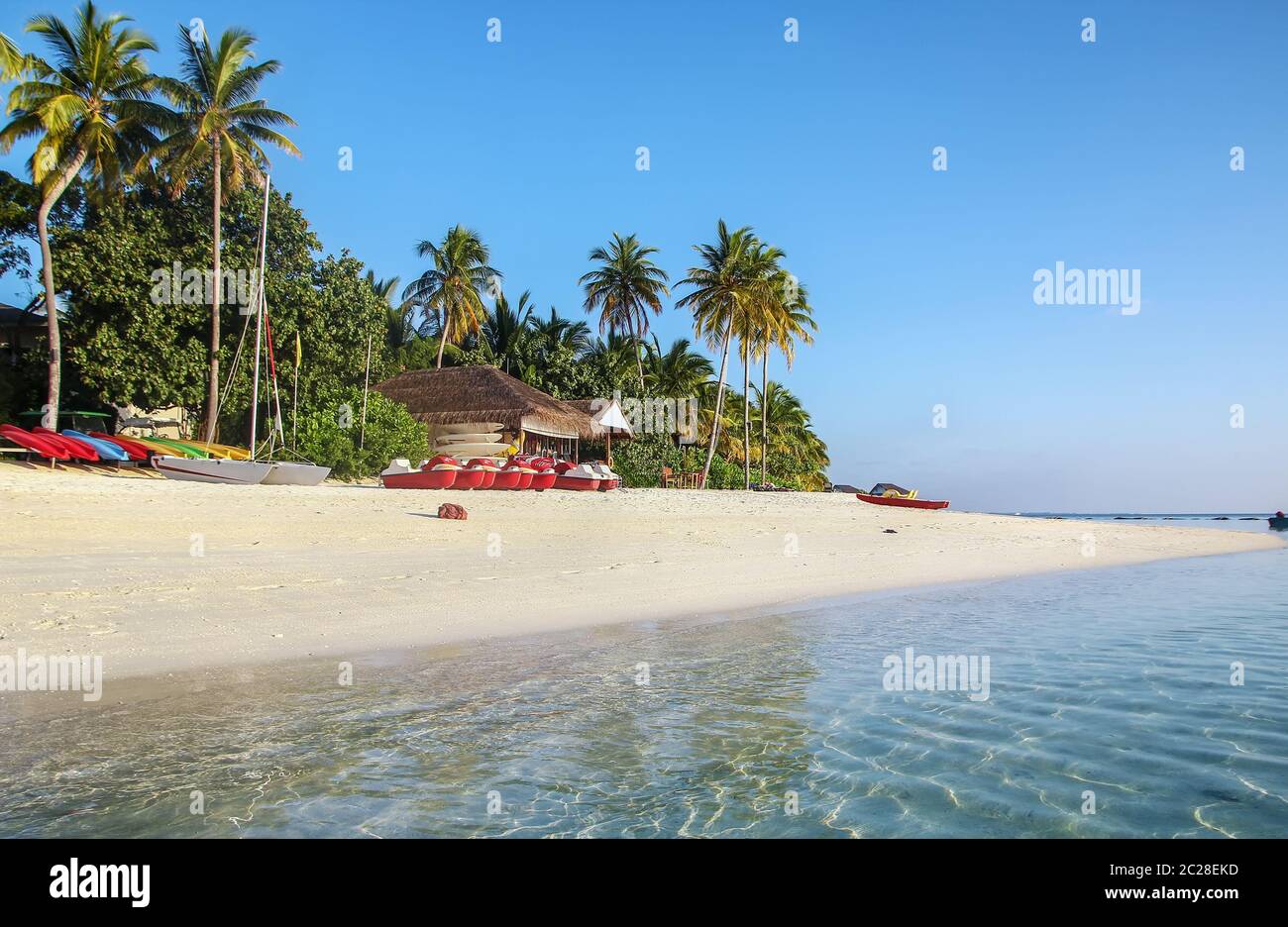 Spiaggia maldive immagini e fotografie stock ad alta risoluzione - Alamy