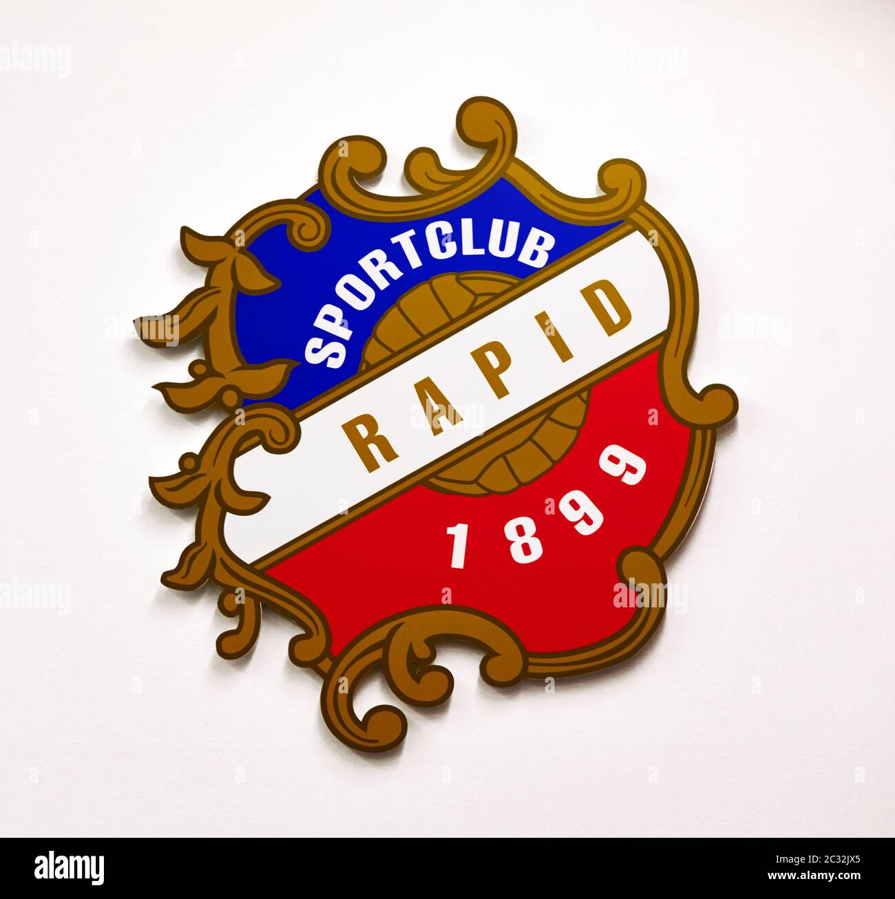 Emblema del calcio immagini e fotografie stock ad alta risoluzione - Alamy