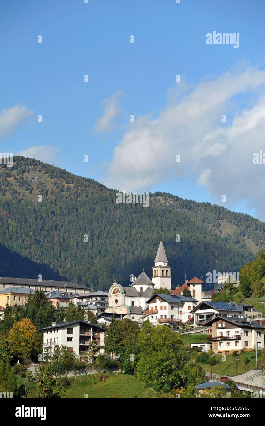 Tai di cadore immagini e fotografie stock ad alta risoluzione - Alamy