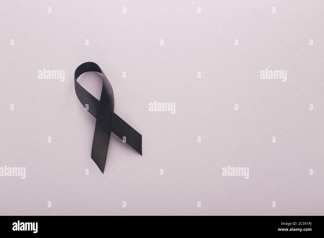 Simbolo del lutto immagini e fotografie stock ad alta risoluzione - Alamy