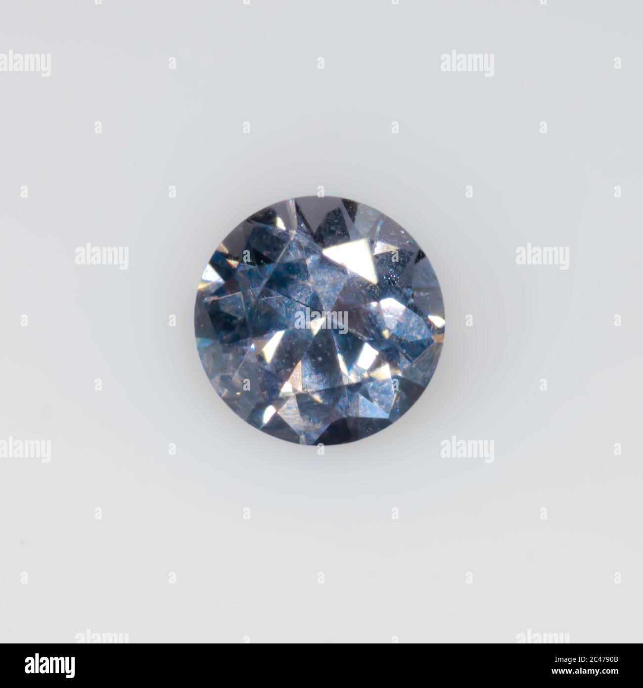 Spinel gemstone immagini e fotografie stock ad alta risoluzione - Alamy