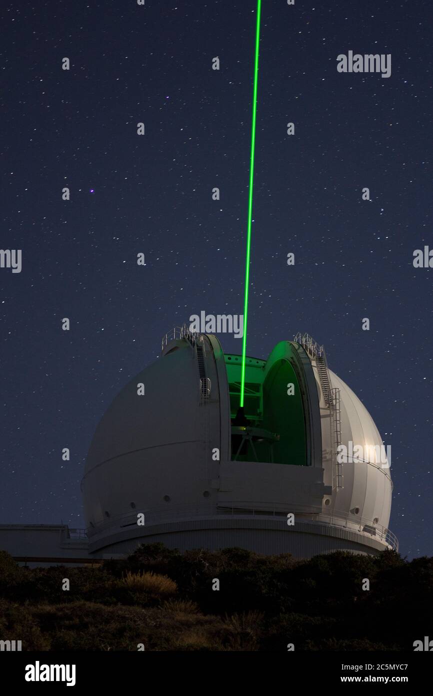 Isaac newton gruppo di telescopi immagini e fotografie stock ad alta ...