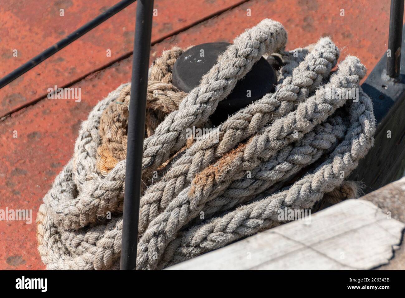 Corda appiattita immagini e fotografie stock ad alta risoluzione - Alamy