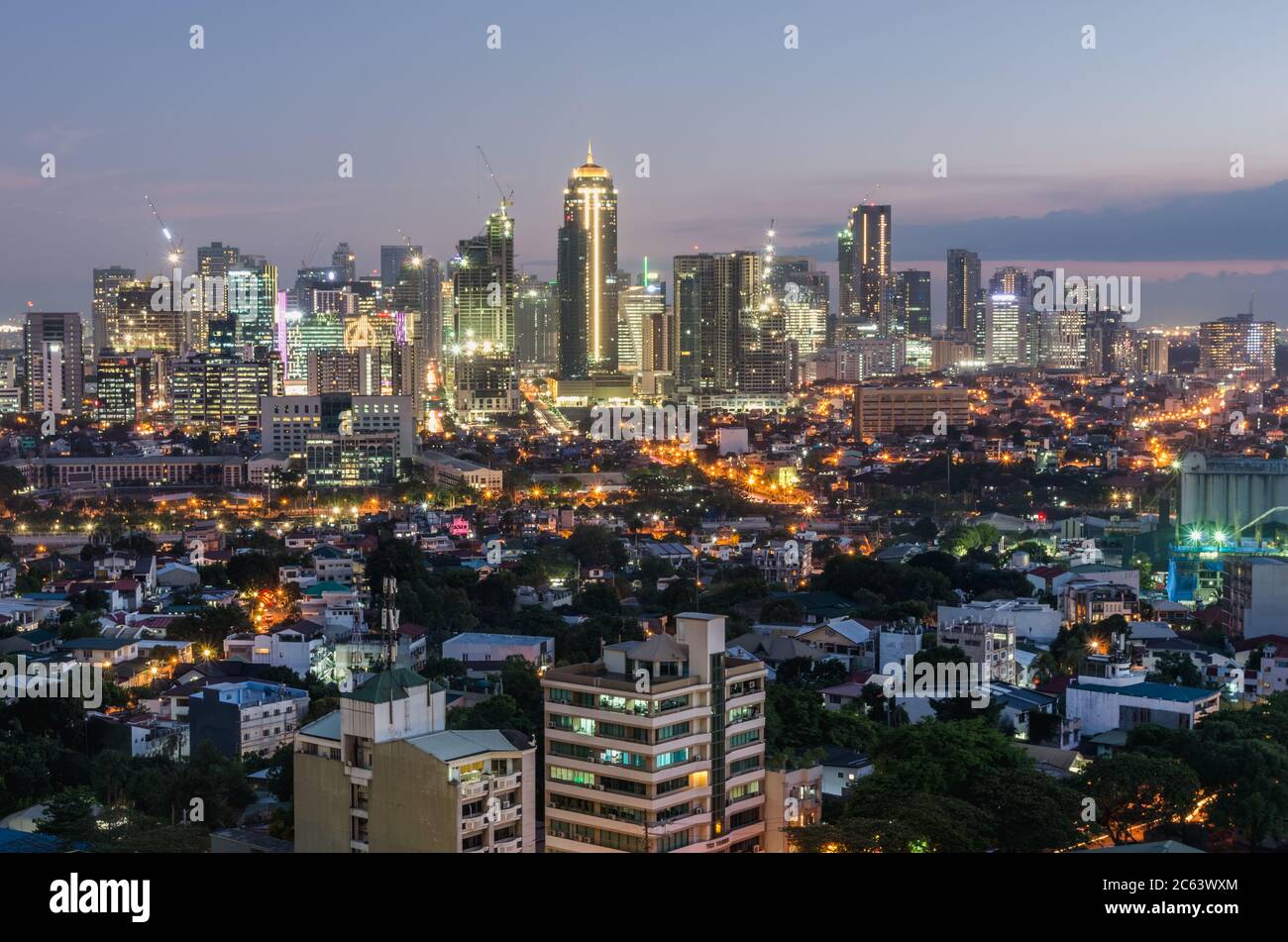 Torre de manila immagini e fotografie stock ad alta risoluzione - Alamy