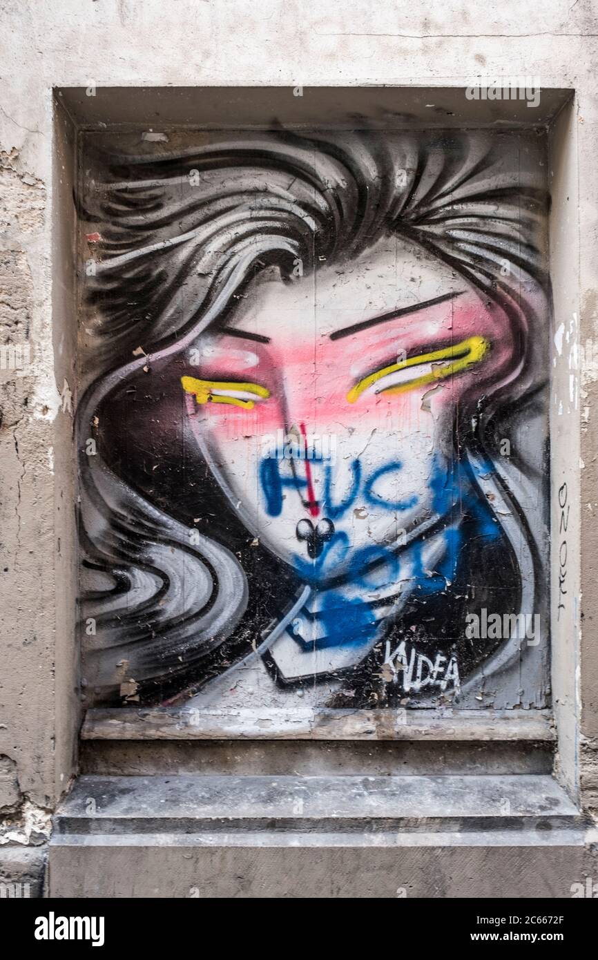 Affreschi di arte di strada immagini e fotografie stock ad alta ...
