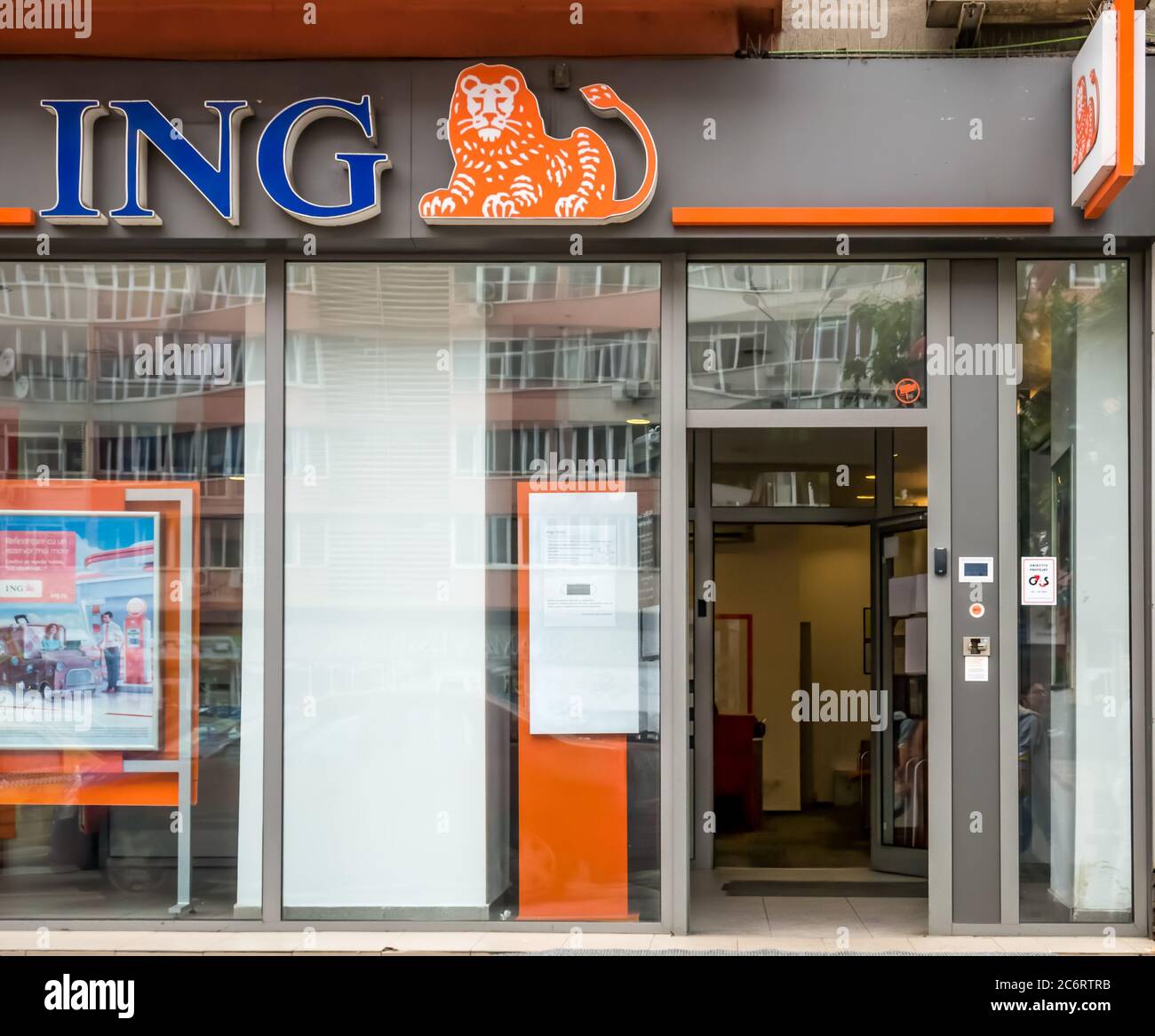 Bucarest/Romania - 06.22.2020: Filiale ING Bank a Bucarest. Ingresso ...