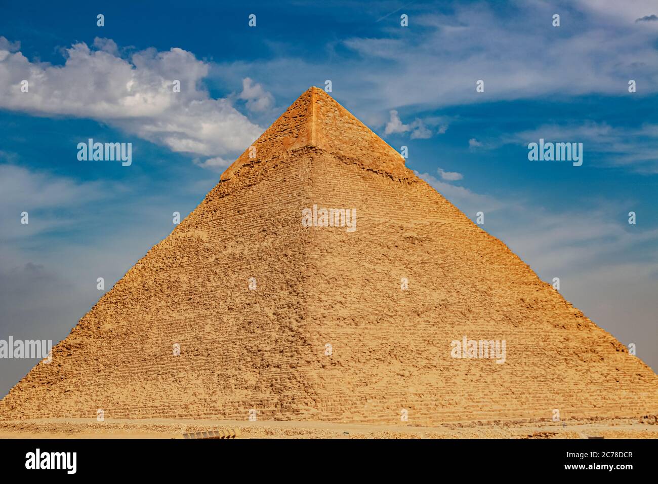 Piramide di chefren immagini e fotografie stock ad alta risoluzione - Alamy