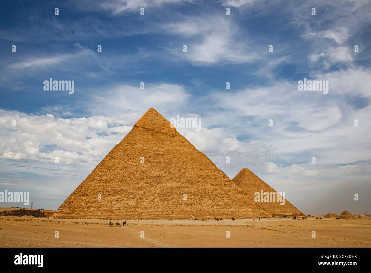 Piramide di chefren immagini e fotografie stock ad alta risoluzione - Alamy