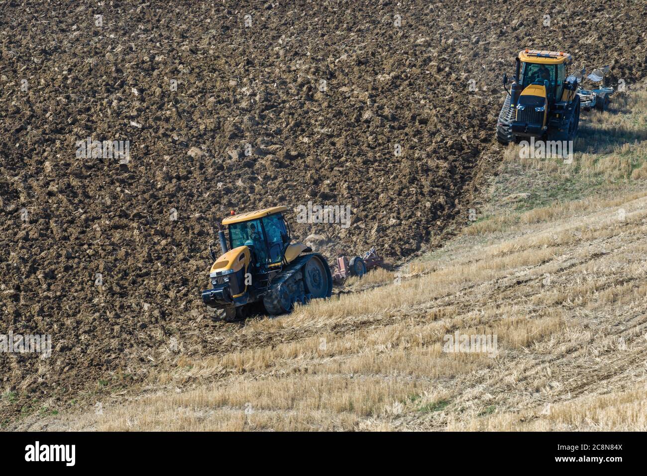 Trattori cingolati immagini e fotografie stock ad alta risoluzione - Alamy