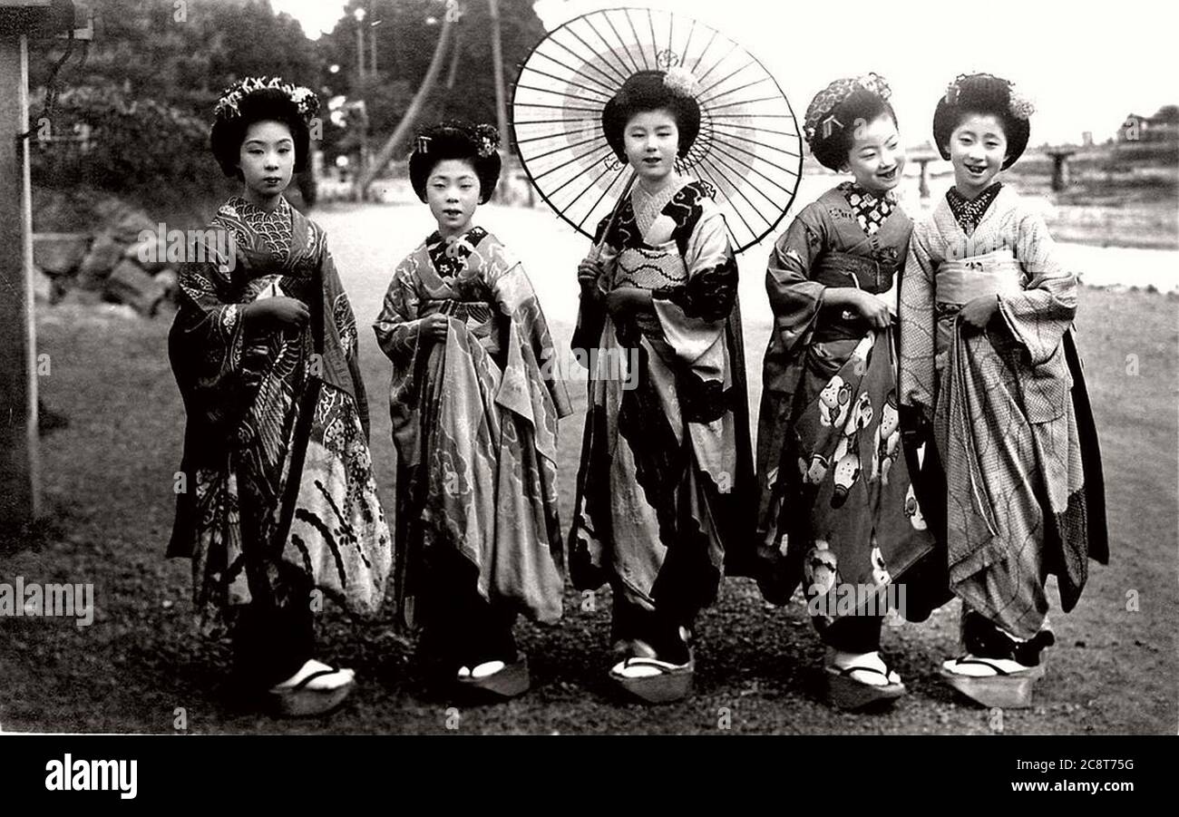 Periodo di taisho immagini e fotografie stock ad alta risoluzione - Alamy