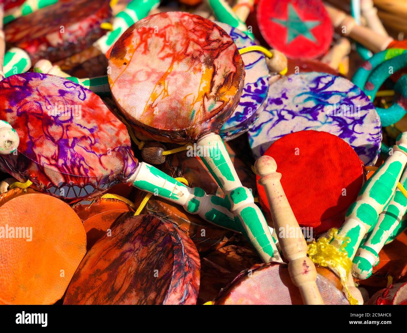 Traditional moroccan instrument immagini e fotografie stock ad alta ...