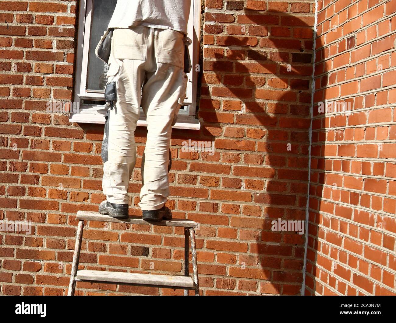 Pittore che dipinge immagini e fotografie stock ad alta risoluzione - Alamy