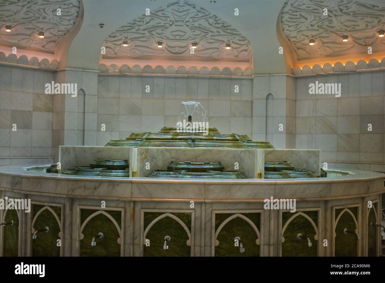 Sheikh zayed grand mosque centre immagini e fotografie stock ad alta ...