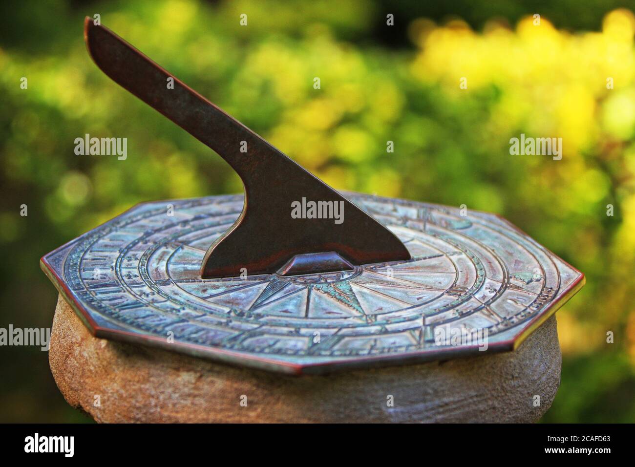 Meridiana orizzontale immagini e fotografie stock ad alta risoluzione ...