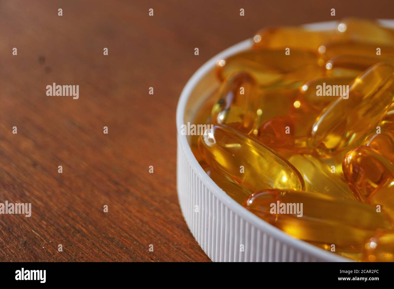 Omega 3 capsule immagini e fotografie stock ad alta risoluzione - Alamy