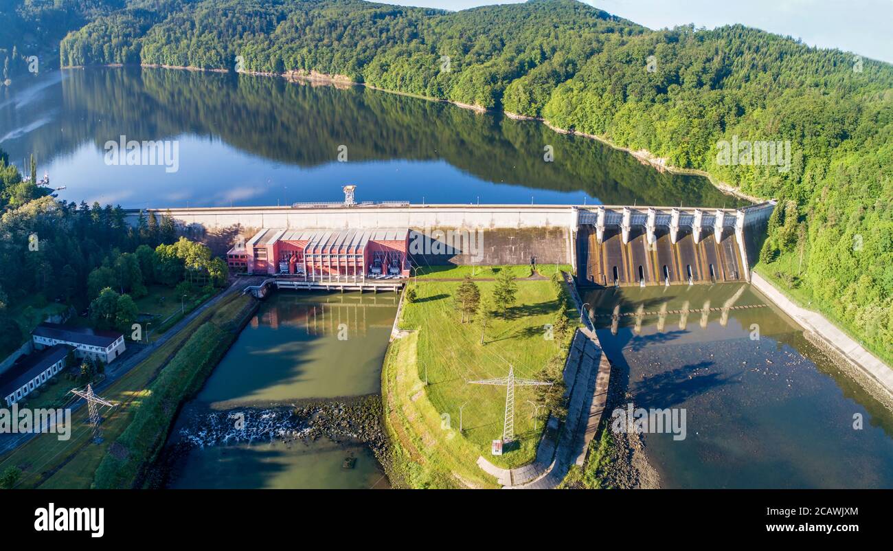 Hydroelectric power plant dam aerial immagini e fotografie stock ad ...
