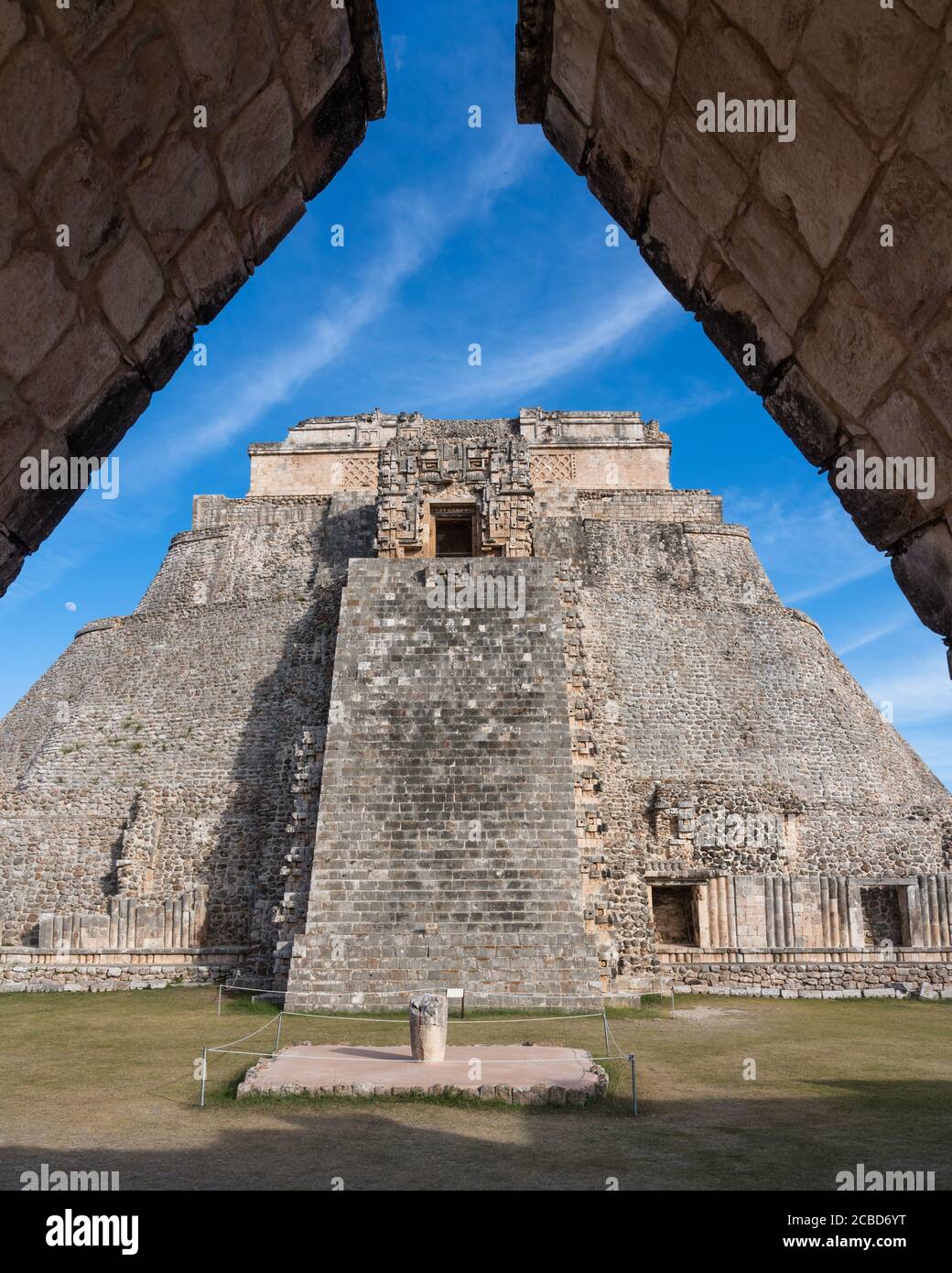 Piramide del nano immagini e fotografie stock ad alta risoluzione - Alamy