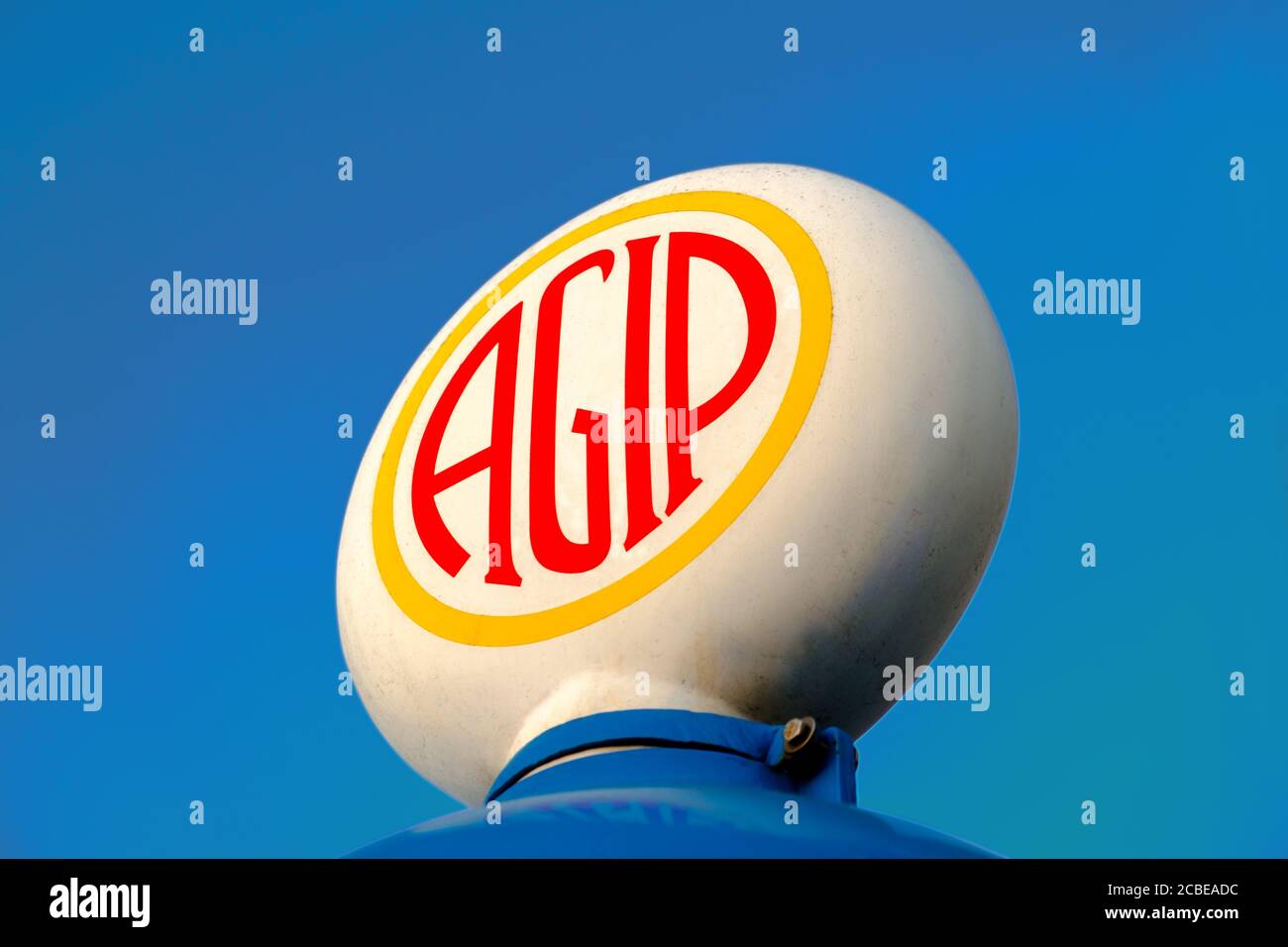 Gas station brand agip immagini e fotografie stock ad alta risoluzione ...