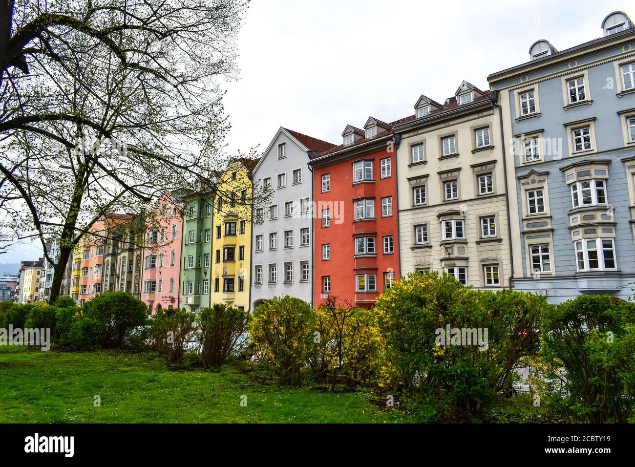 Esplora le case immagini e fotografie stock ad alta risoluzione - Alamy