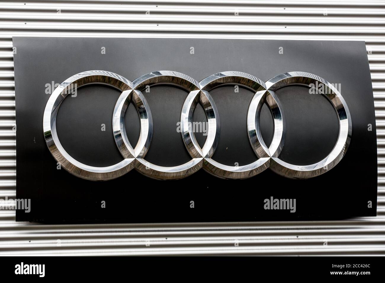 Bamberg, Germania 15 agosto 2020: Simboli - 2020 Audi logo, scritte ...