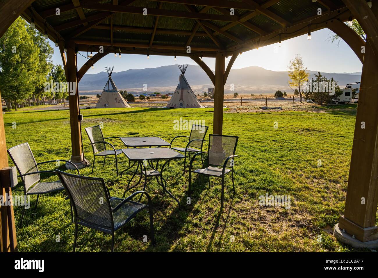 Tende dei nativi americani indiani immagini e fotografie stock ad alta ...