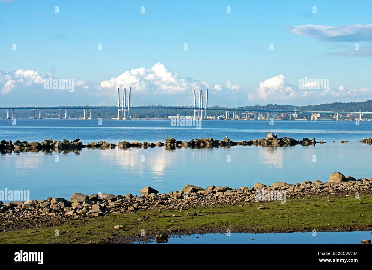 Il ponte Tappan Zee, conosciuto anche come il ponte Mario M. Cuomo ...
