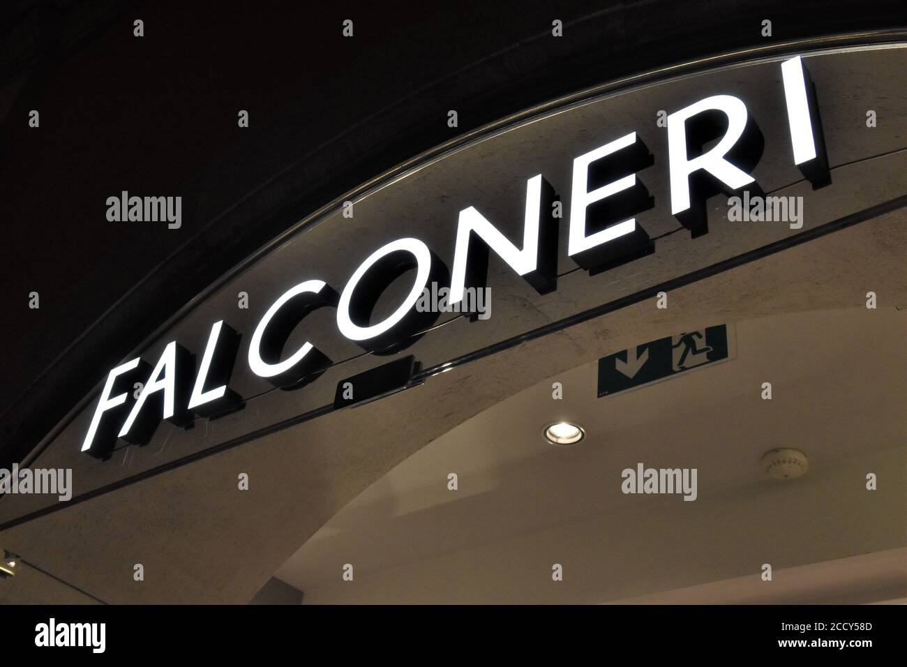 Logo falconeri immagini e fotografie stock ad alta risoluzione - Alamy