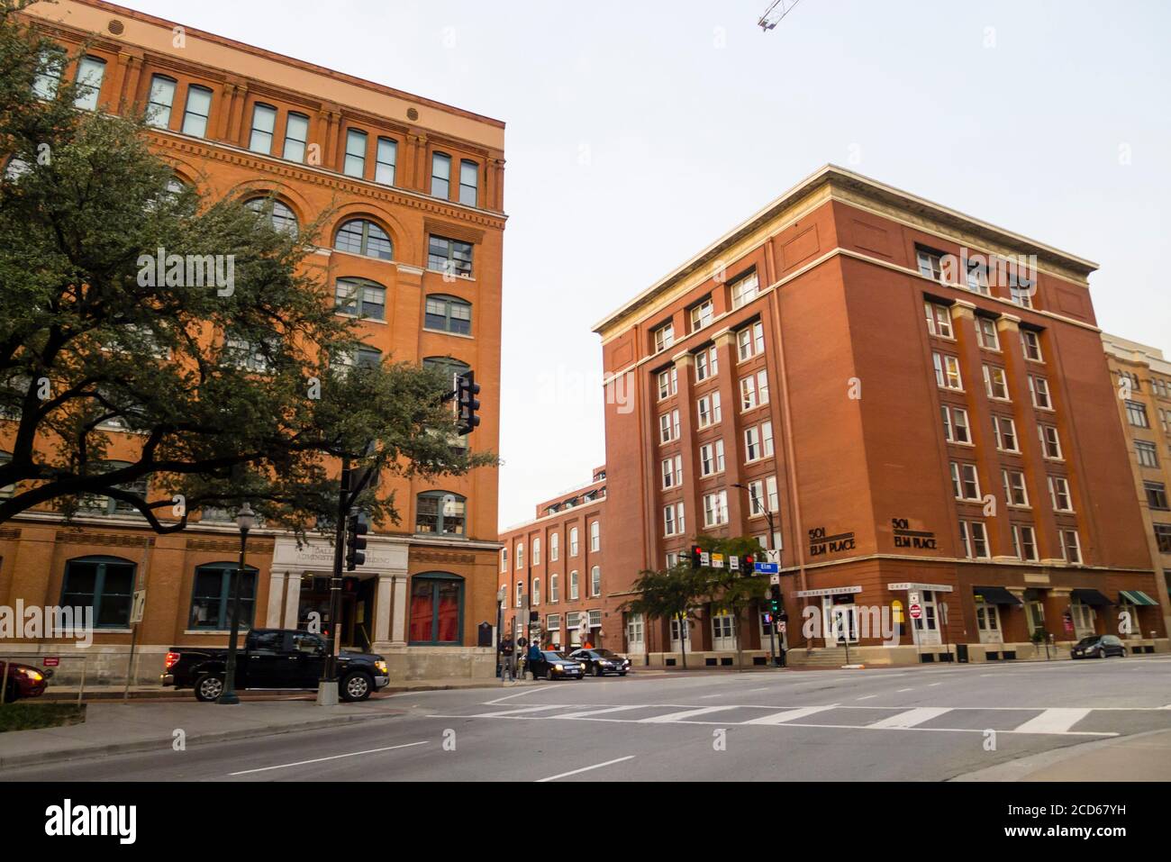 Texas school book depository building immagini e fotografie stock ad ...