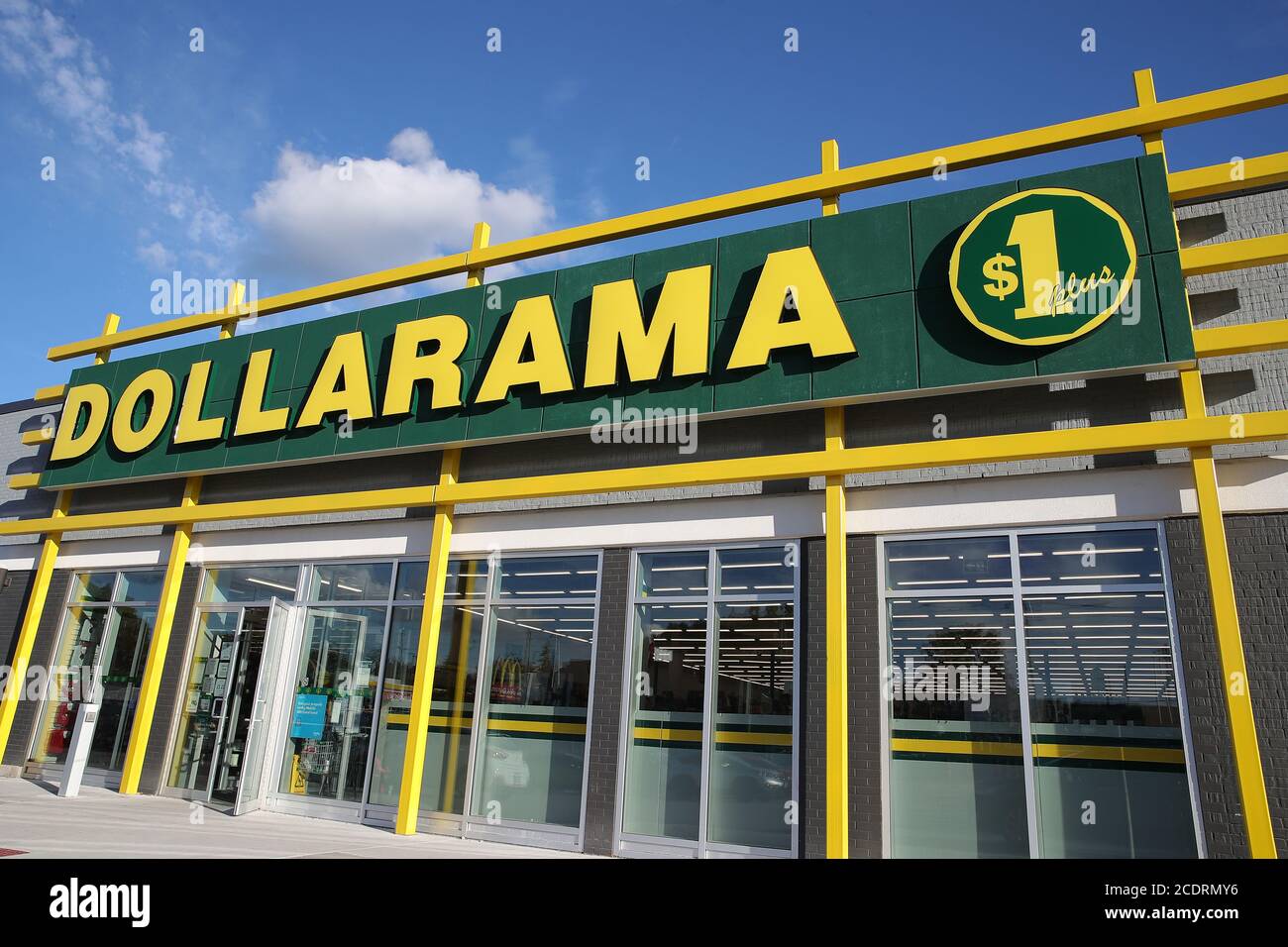Logo dollarama immagini e fotografie stock ad alta risoluzione - Alamy